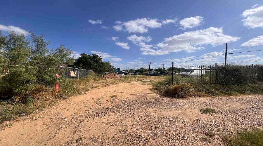 Land – – – – Price $149,500 | Laredo Real Estate Magazine